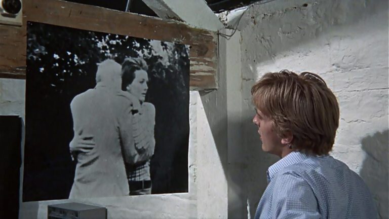 Blow-Up - THE CINEMATOGRAPH